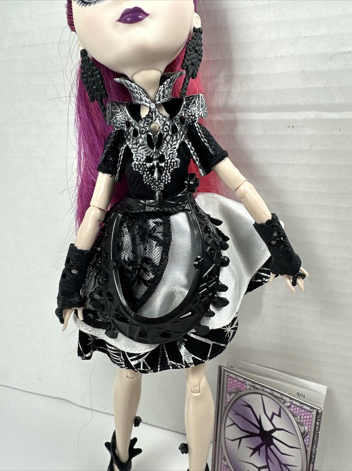 Ever After High Dragon Games Mira Shards Evil Queen Doll Card | eBay