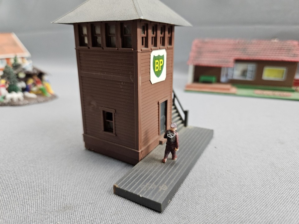 Lot of 12 Faller, Heljan Hoffman HO Scale Buildings Vintage Various ...