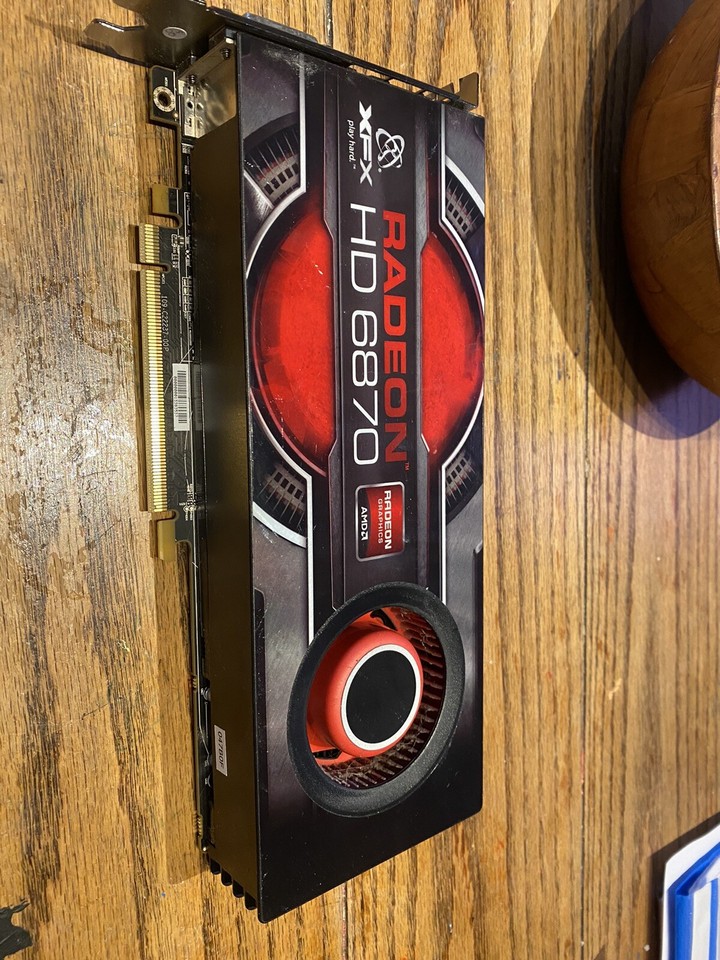 XFX Play Hard AMD Radeon HD 6870 1gb DDR5 GPU Graphics Light Video Game ...
