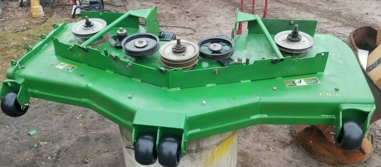 John Deere QuikTrak 661R Complete 61" Mower Deck w/ Mulching Kit ...