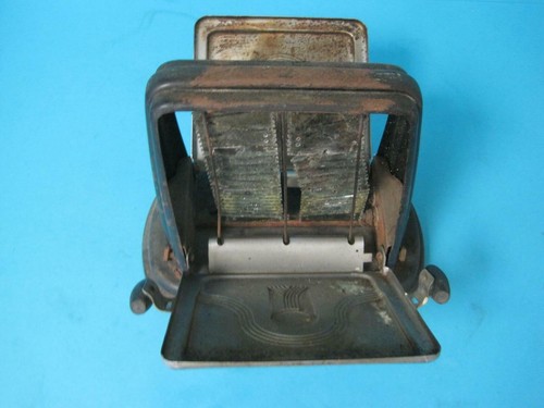 AWESOME VINTAGE VICTORIAN TOASTER BY BERSTED MFG CO MODEL 66 RARE BLACK ...