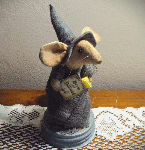 primitive farmhouse folk art gothic Halloween witch mouse doll mice ...
