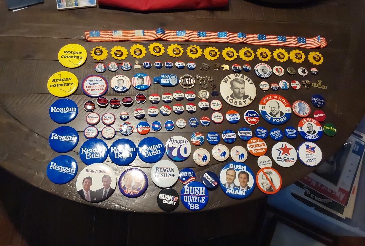 100+ Presidential Campaign Pin Button Lot Landon Ike Nixon Goldwater ...