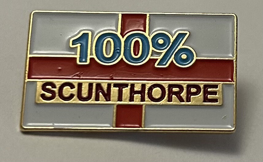 SCUNTHORPE UNITED 100% SUFC RED/WHITE GEORGE CROSS FLAG Football Club ...