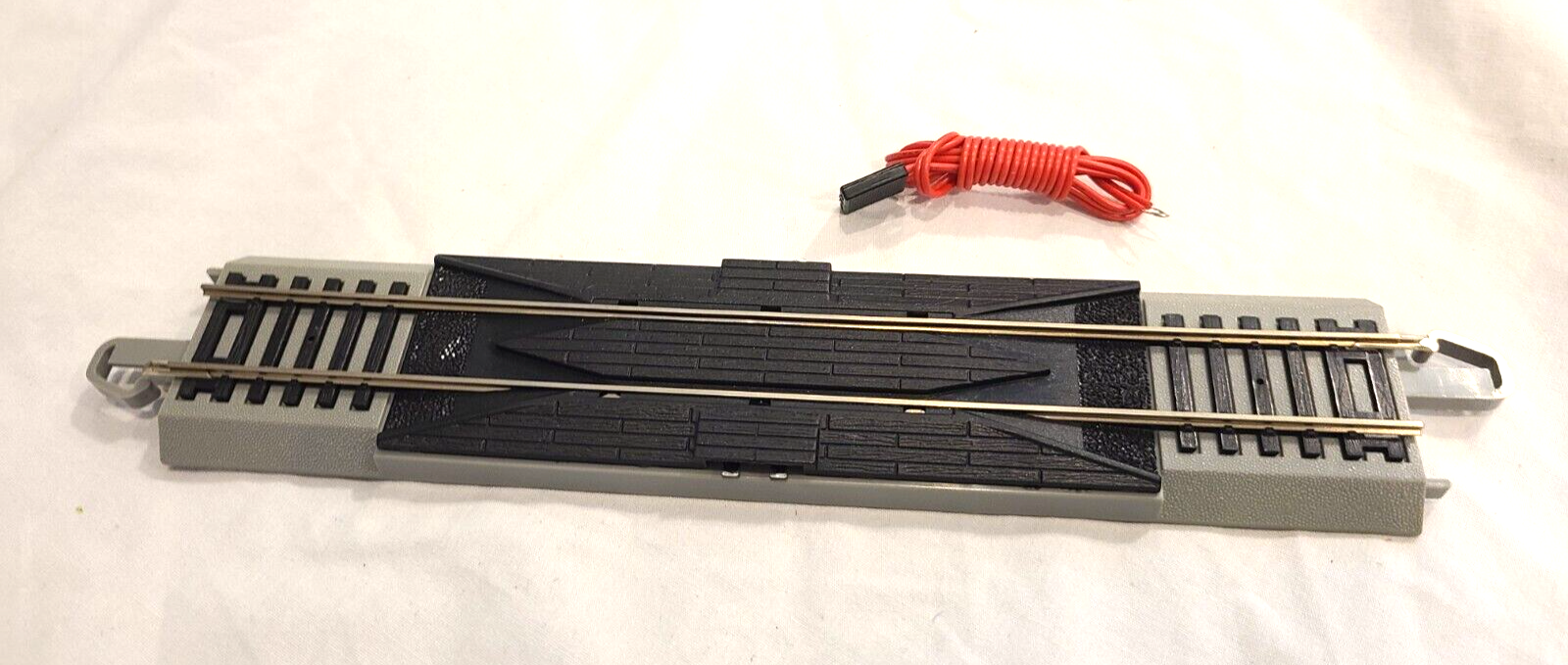 Bachmann HO Scale Nickel Silver/Gray EZ-Track 9in Straight Terminal ...