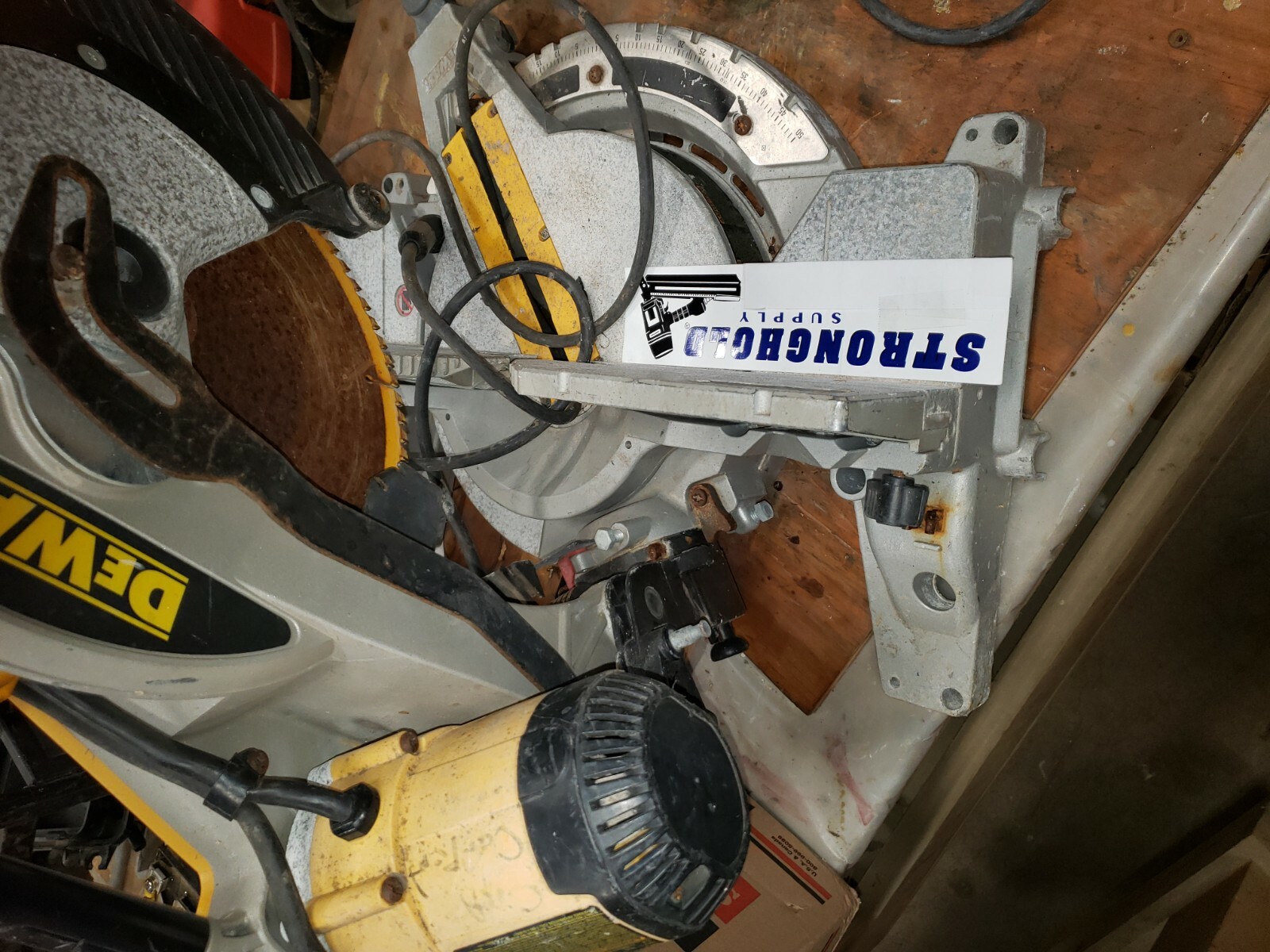 Genuine OEM DeWalt N173259 Detent Spring Miter Saw Replacement Part for ...