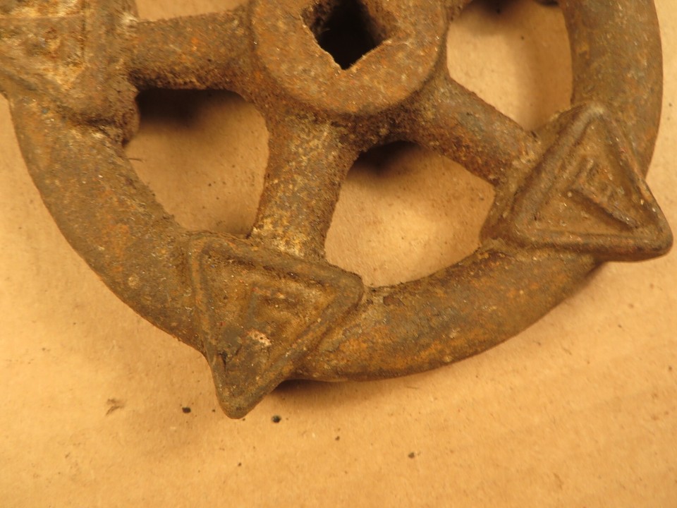 Large Rustic 4 1/8" Cast Iron WATER VALVE HANDLE Industrial Steampunk ...