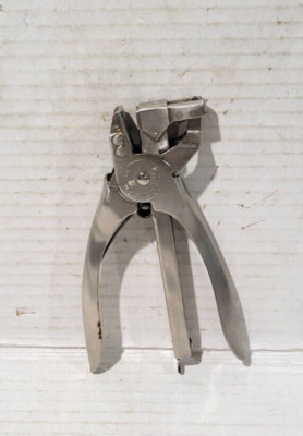 Staplers - Neva Clog