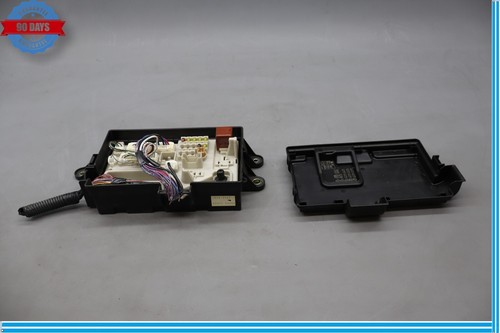 02-05 Lexus SC430 Z40 Rear Trunk Boot Luggage Room Fuse Relay Junction ...