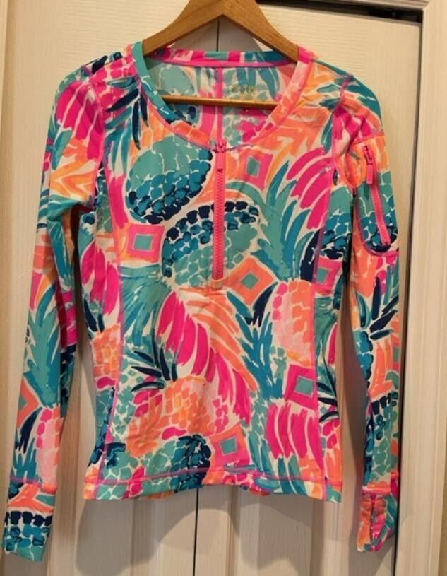 LILLY PULITZER Sunguard Luxletic 1/4 Zip Shirt SPF 50+ Goombay Smashed ...