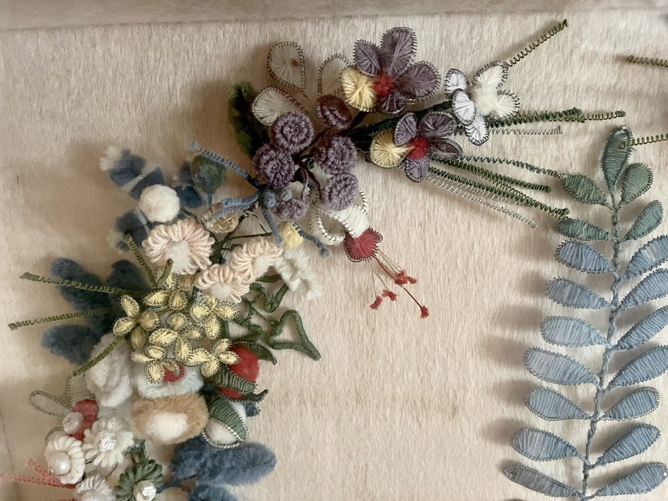 LARGE Antique Victorian WOOL WORK FLORAL & FERN Folk Art Deep Well ...