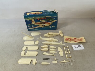 Comet Piper Apache Vintage Plastic Model Plane 7E59 | eBay
