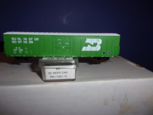 N SCALE RED CABOOSE 17281-13 BN/747406 PC&F 62' BEER CAR | eBay