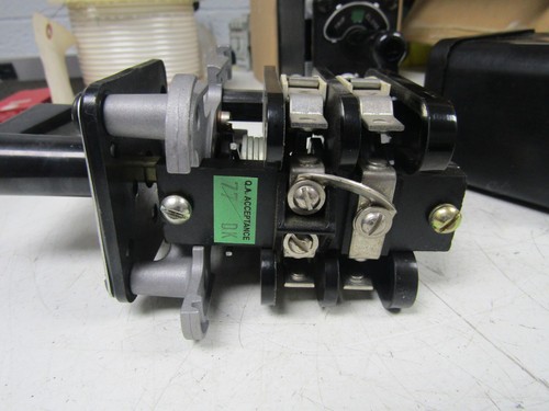 🔥NEW GENERAL ELECTRIC TYPE SB- BREAKER CONTROL SWITCH SPRING RETURN ...