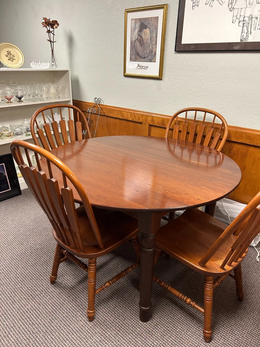 Richardson Brothers Dining Room Furniture