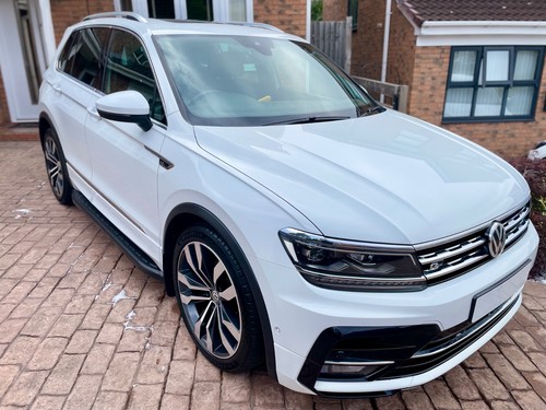 STUNNING 2019(69)VW TIGUAN 2.0 TDI R LINE TECH (150) 5DR WITH 65K FSH ...