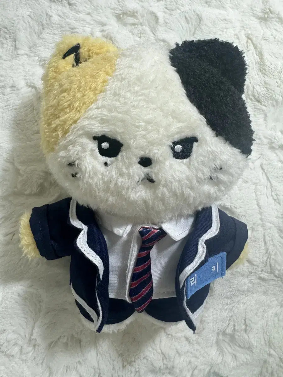 School uniform Linini Jebe-won Kim Ji-woong Jang Hao Seong Han Bin Seok ...