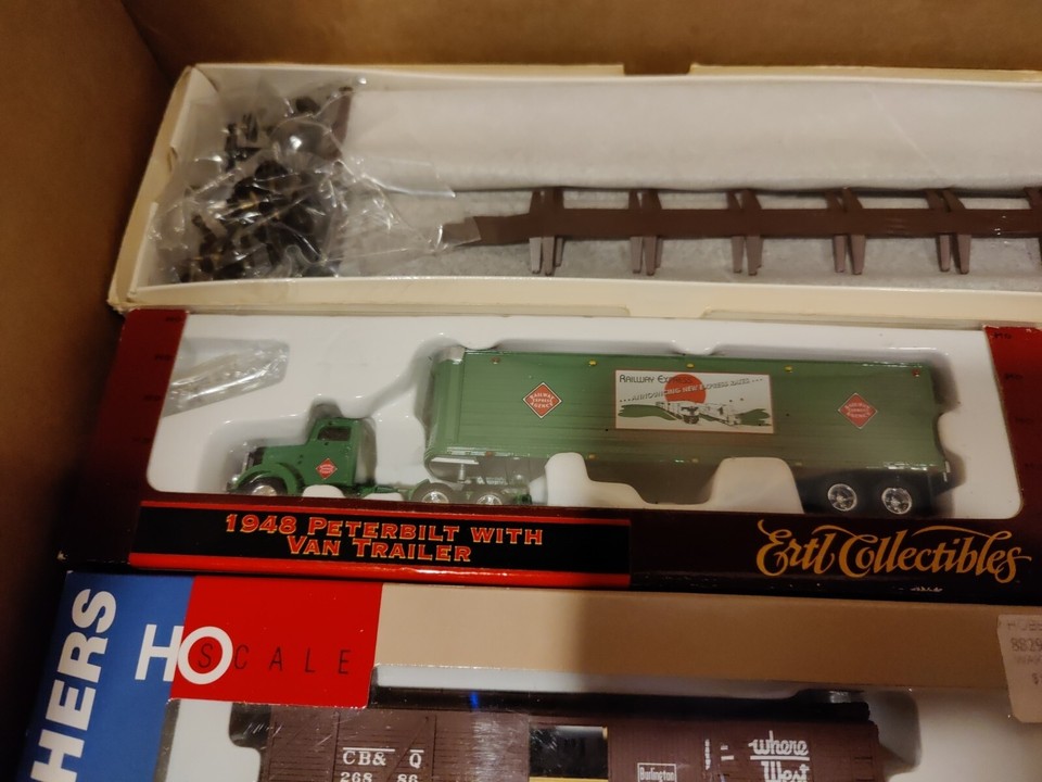 HO Scale Athearn MDC Walther's Ertl Freight And Passenger Car Lot | eBay