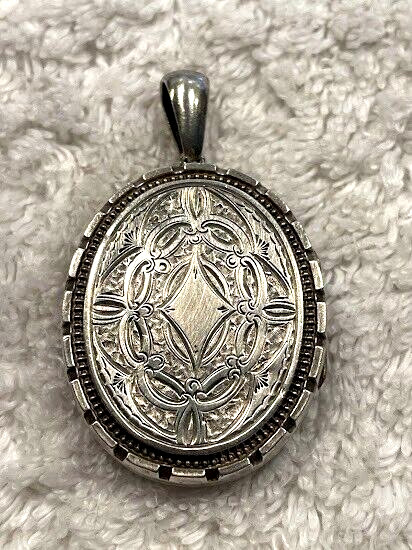 Victorian Aesthetic Era Locket, Silver with Gold - Gem