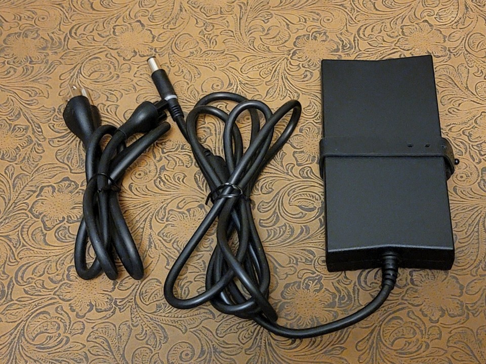 OEM Dell LA130PM121 130W 19.5V 6.7A 7.4mm AC Adapter Charger Power ...
