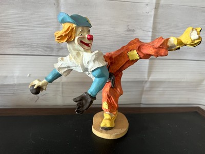 Alabastrite Clown Baseball Pitching large sculpture | eBay
