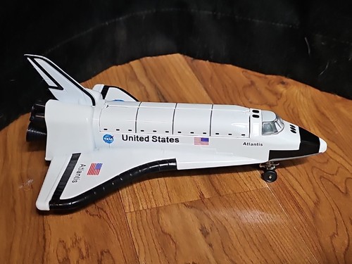 Daron Atlantis Space Shuttle Toy Diecast Plastic Pull Back NASA United ...