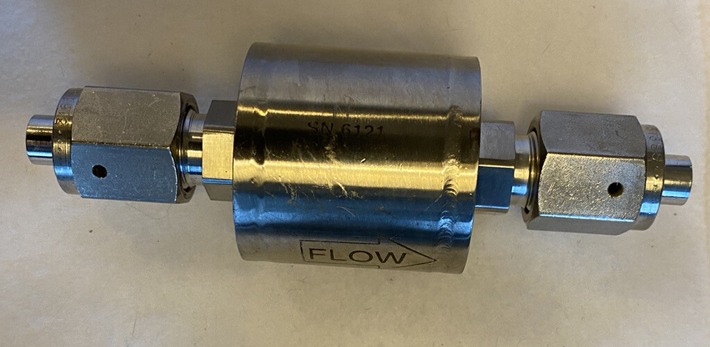 In-line Gas Filter UltraPure UHP PF Series Point of Use. 00100-VCR-CF4 ...