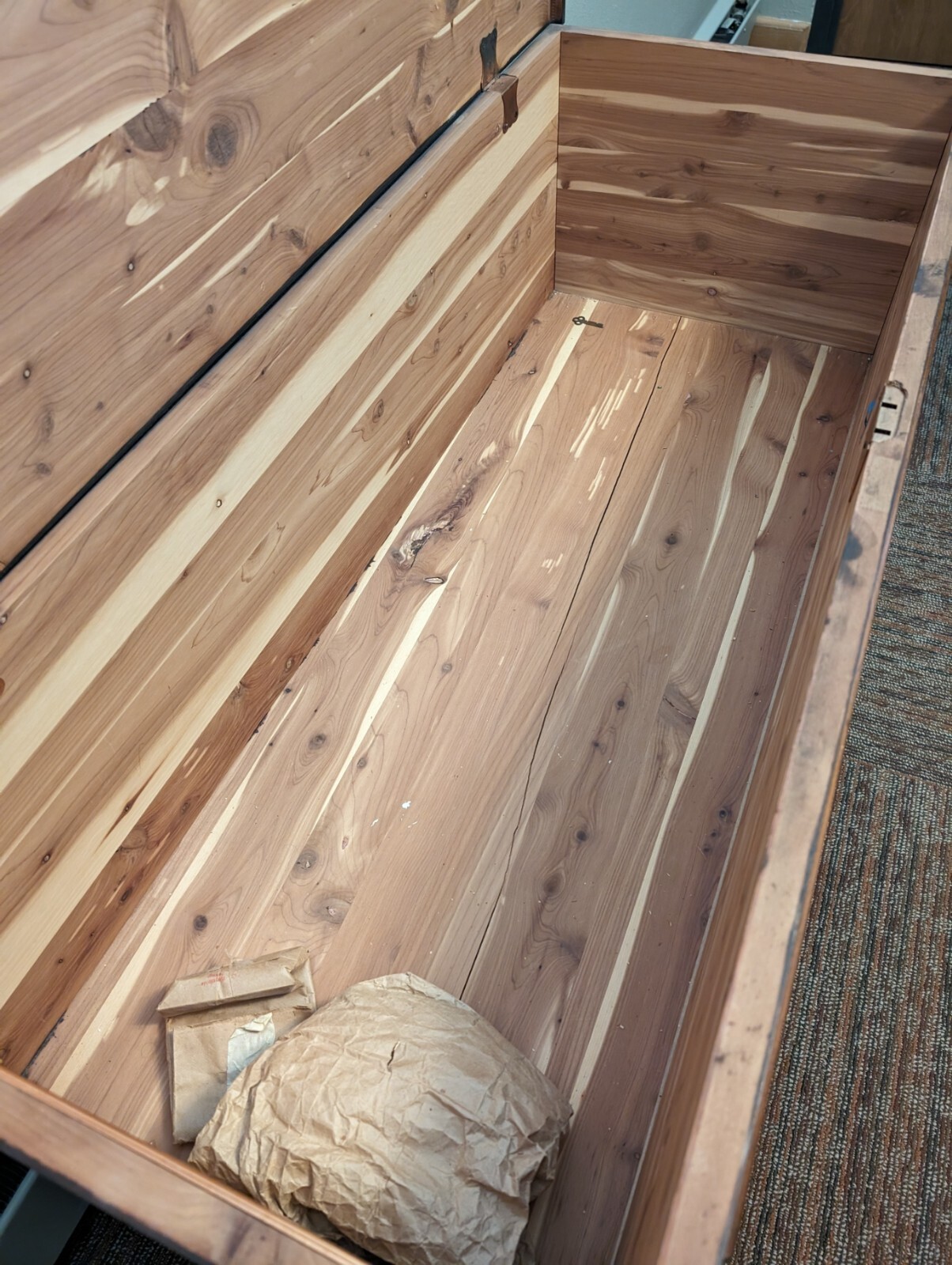 Continental Desk Company Solid Cedar Chest ** SEE DESCRIPTION ** | eBay