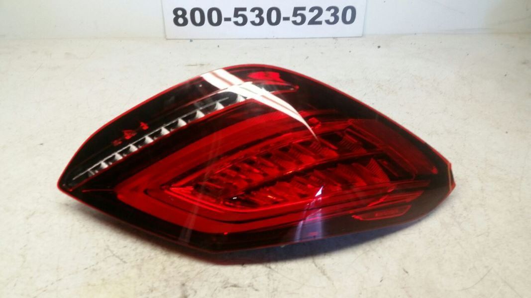 NIQ CHIP 2019 Mercedes-Benz C300 Sedan - Left Tail Light - 2059064903 ...
