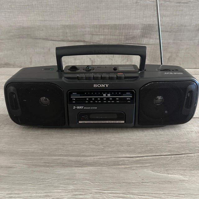 Sony Cfs-200 Am FM Radio Stereo Cassette Player Recorder Boombox for ...