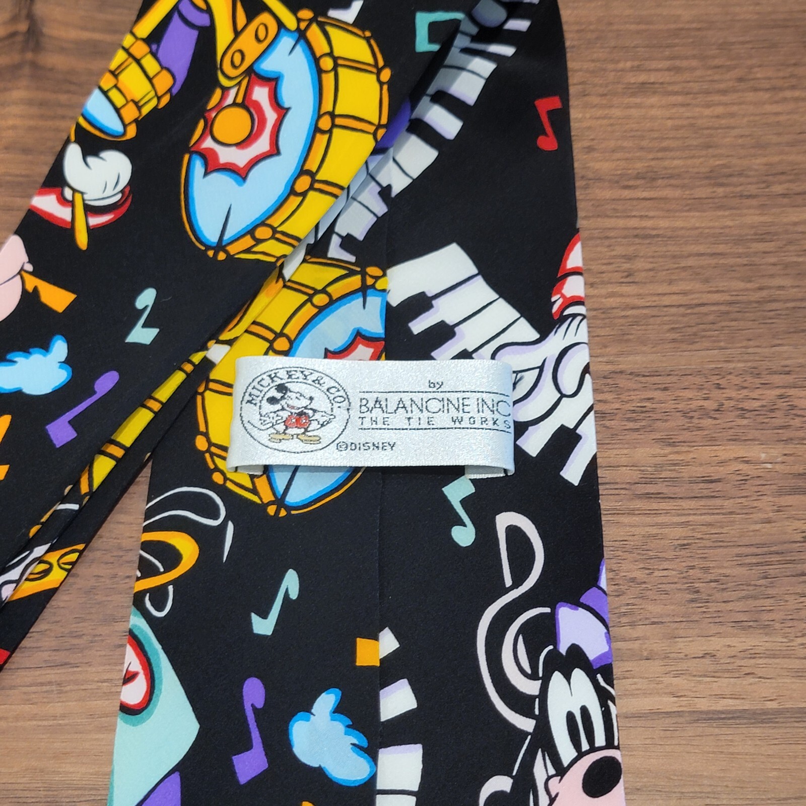 Disney Goofy Playing Instruments Balancine The Tie Works Necktie EUC ...