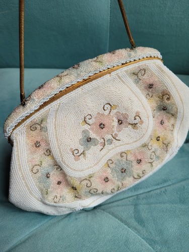 Vintage French Beaded Purse w Ornate Frame White Pink Blue Flowers ...
