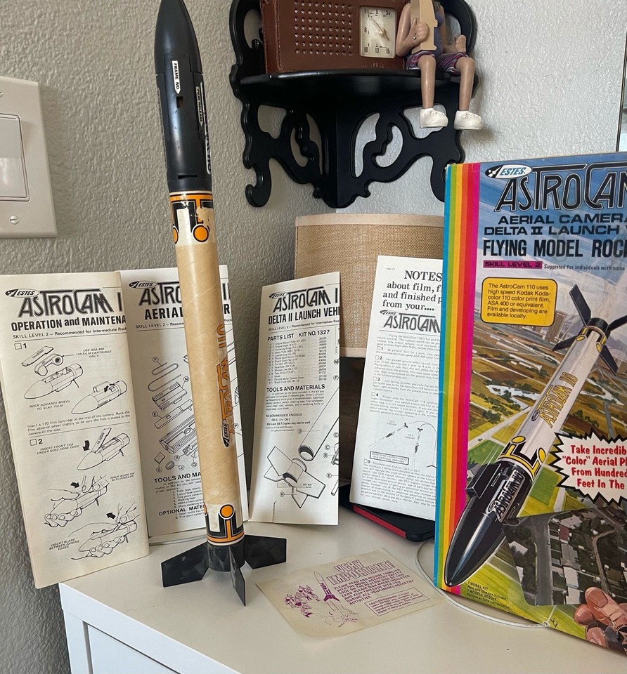 Estes ASTROCAM 110 model rocket kit with a camera on board | eBay