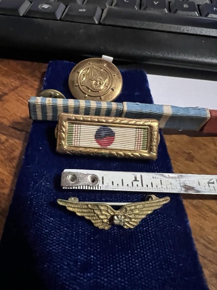 Mixed Lot Of 4 WW 2 And Korean/ Marine Corps 1/2 Inch Ribbon Bar ...