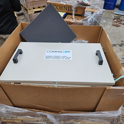 CABINET FIBER OPTIC ENTRANCE WALL MOUNT Commscope 6 Drawer 19.48”H x 32 ...