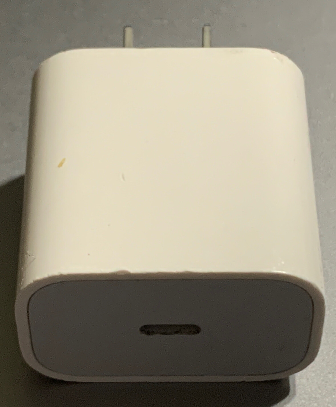 Genuine OEM Original Apple A1720 18W USB-C Power Adapter - Apple 18W ...