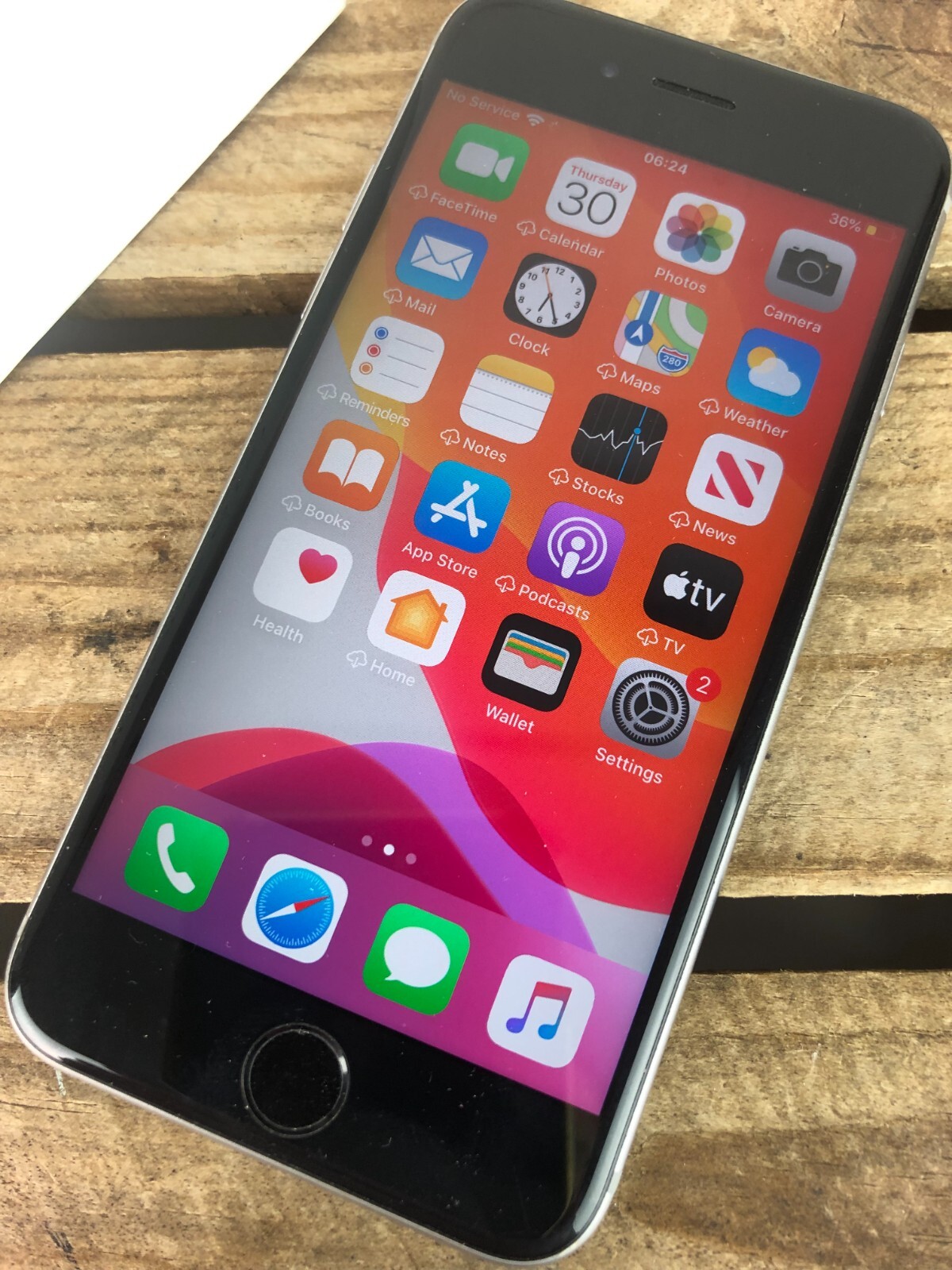 iPhone 6S A1688 16GB Unlocked Grey + Box. | eBay Australia