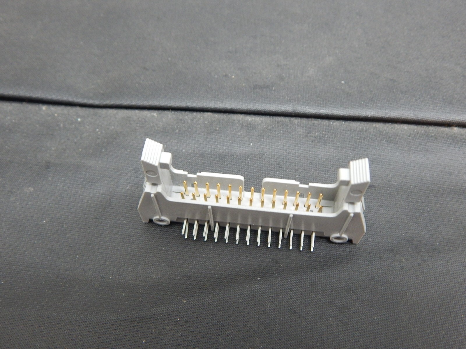 3M CONNECTOR 80-6100-9760-4 Ejector Header HDR 26 POSITION 3429-5002UB ...