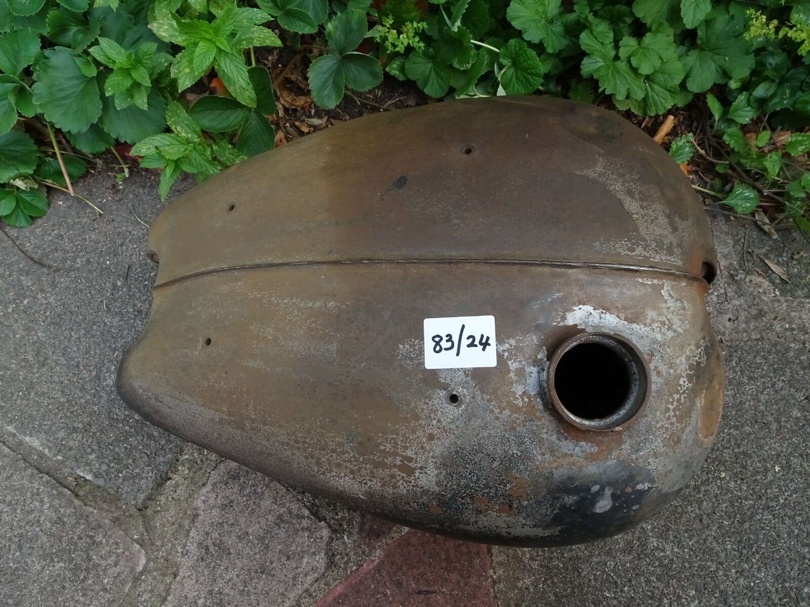 RARE ORIGINAL TRIUMPH PRE UNIT PETROL TANK. POSS 1952-56 VINTAGE 5T 6T ...