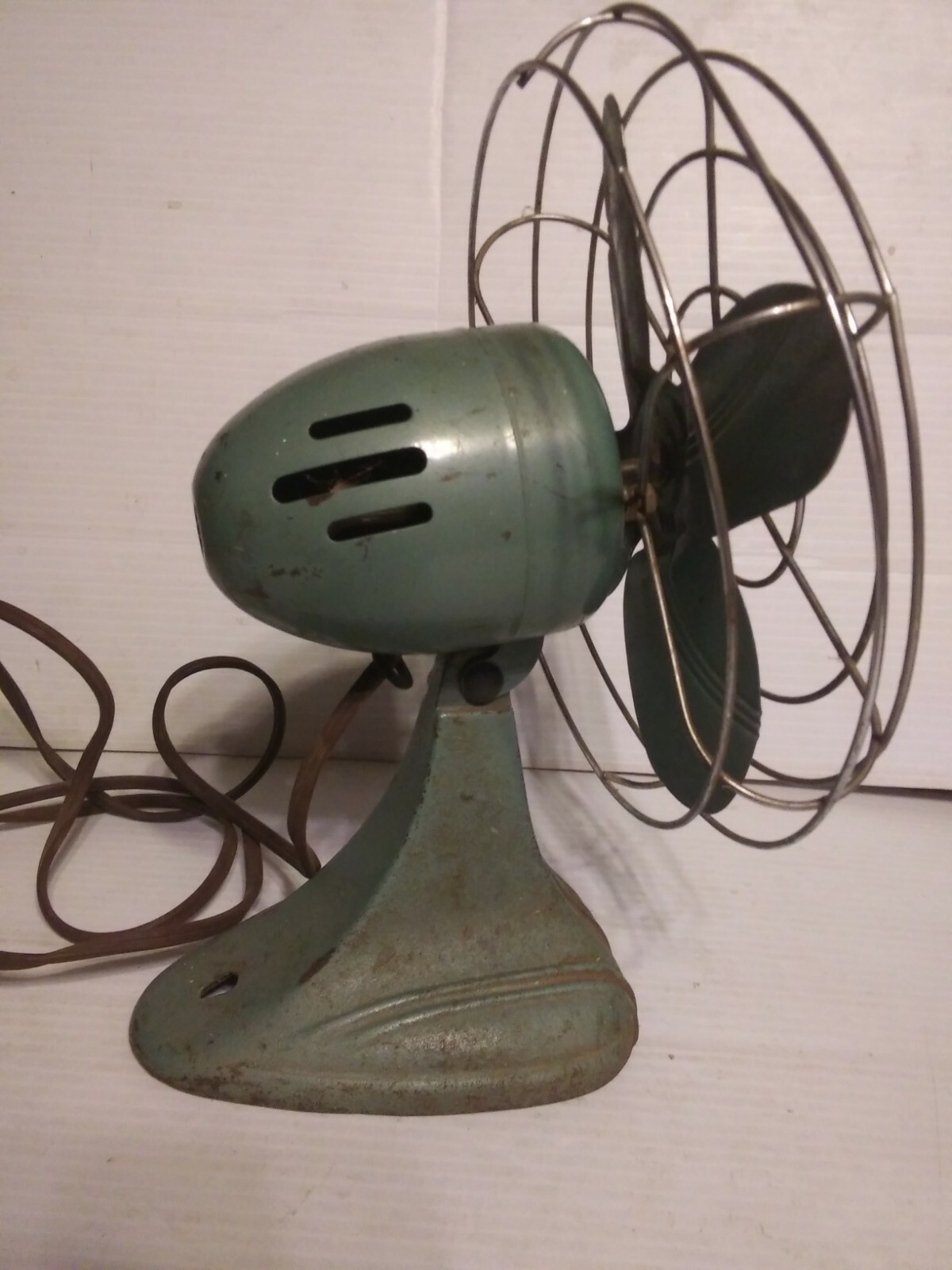 Vintage Zero Model 1250R Metal Table Fan | eBay