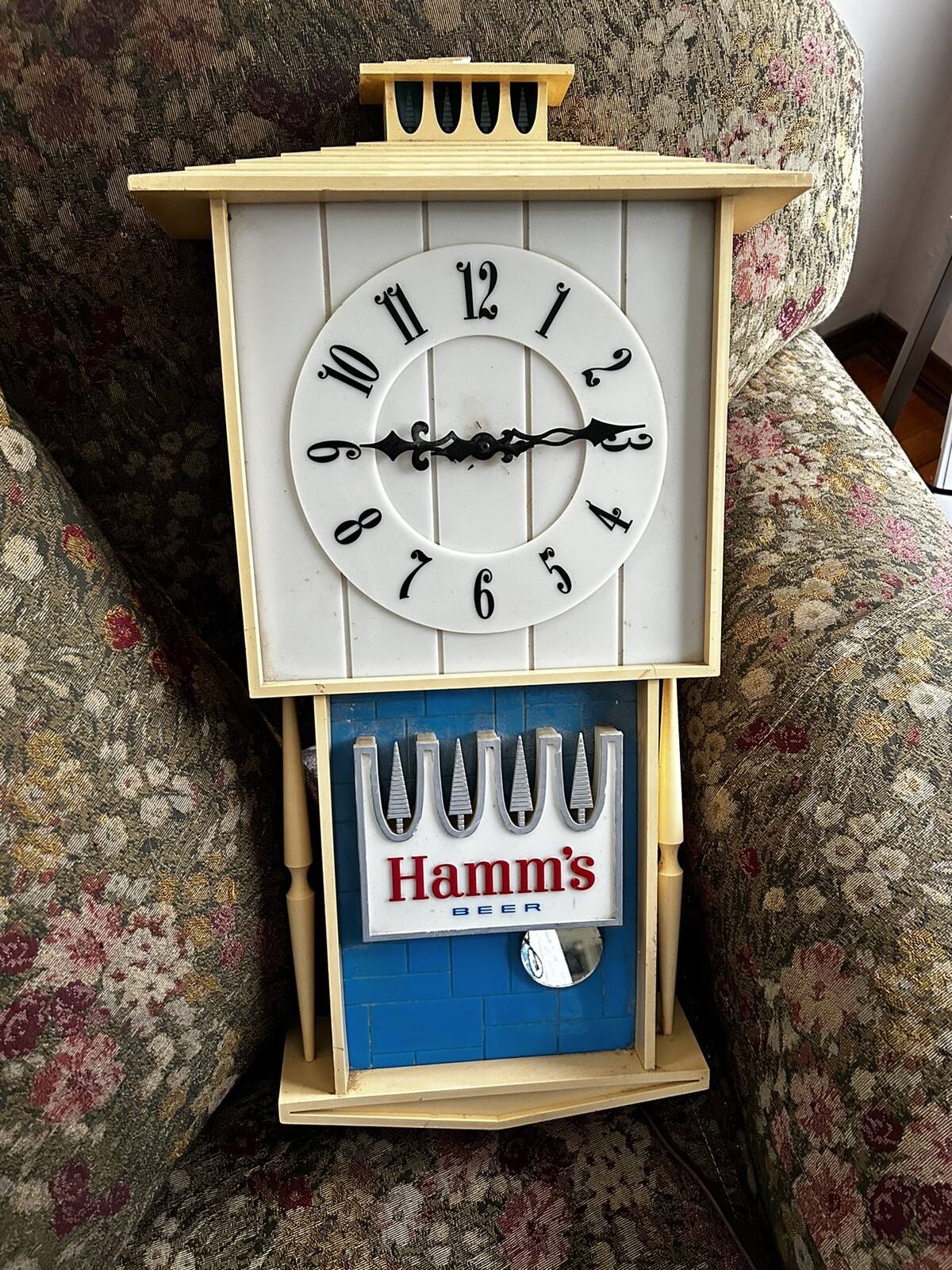 Rare Vintage Hamms Beer Clock Light Sign | eBay