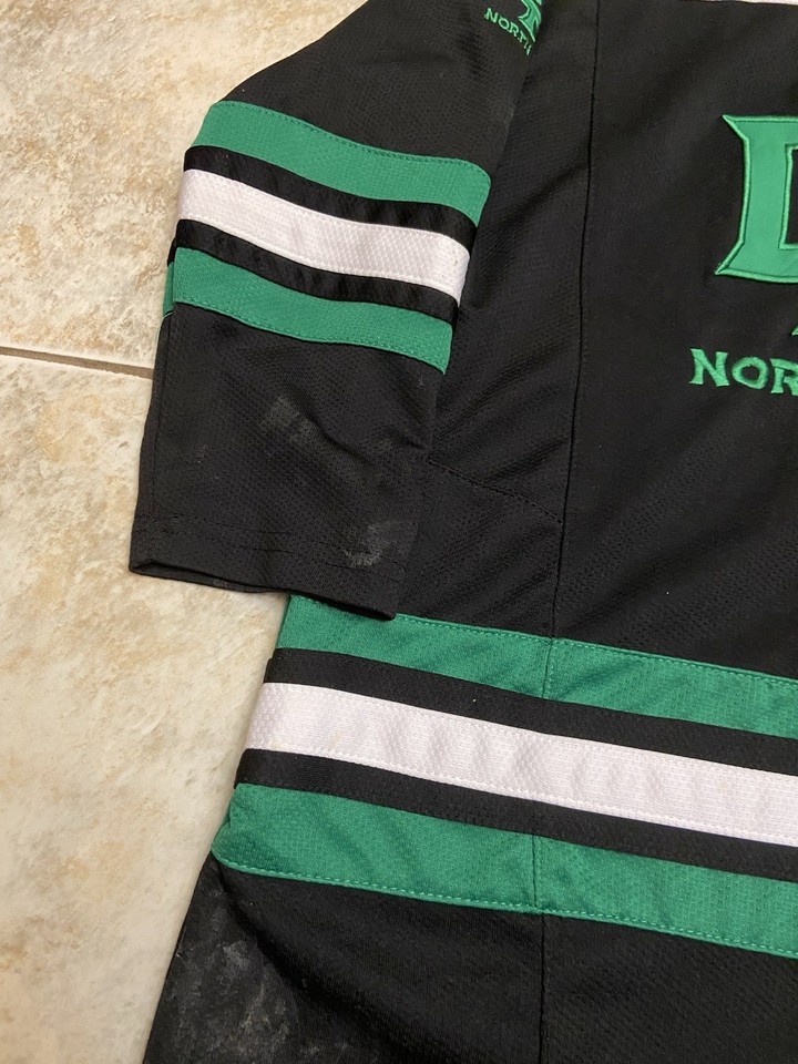 University of North Dakota Sioux Reebok Hockey Jersey Black - Medium | eBay