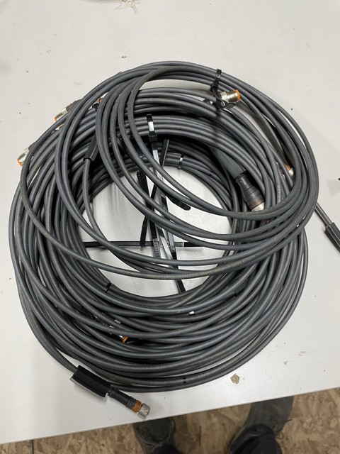 INDUSTRIAL MRO E12683-V CABLE W517 for sale online | eBay