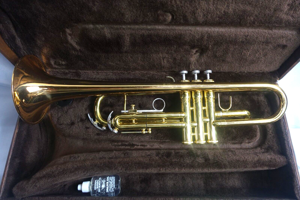 CONN 1050B Trumpet w/ohsc | eBay