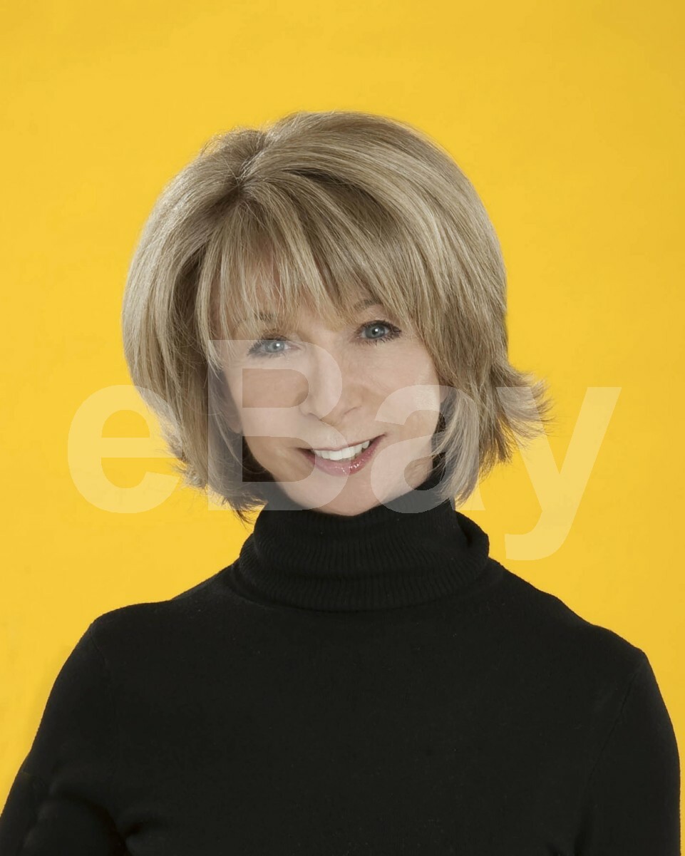 Coronation Street (TV) Helen Worth "Gail McIntyre Platt" 10x8 Photo | eBay
