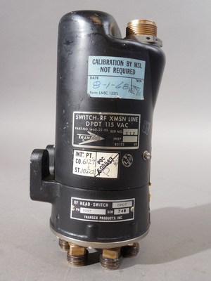 Transco Switch - RF XMSM Line DPDT 115 VAC PN 1460-22-95 RF Head Switch ...