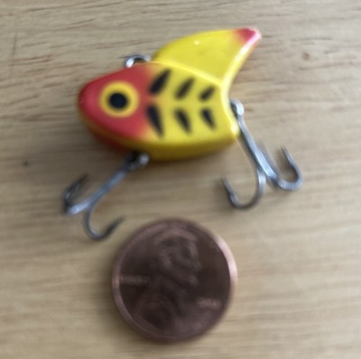 Small Fly Size LAZY IKE - DEMON Shark Ike / Sail Shark 125 “Yellow ...