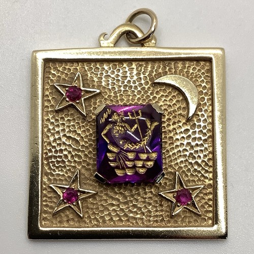 Vtg 13k Yellow Gold Purple Sapphire Intaglio w/ Moon & Stars Pendant 12 ...