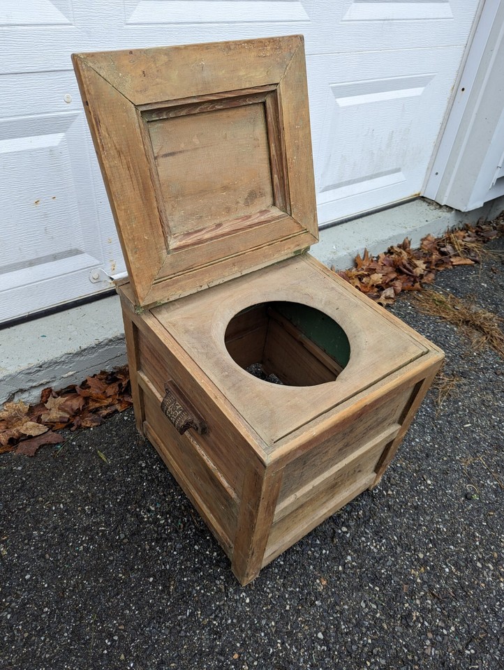 Antique Commode Chamber Pot Chair Potty Toilet Box Wooden Seat Mission ...