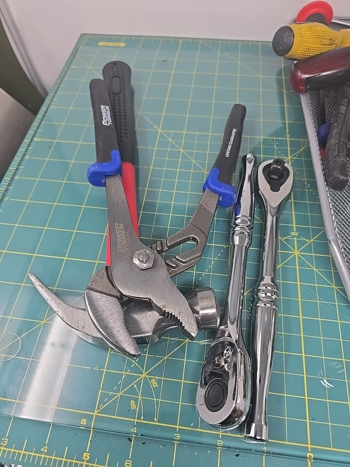 Assorted Lot of Generic Hand Tools | eBay